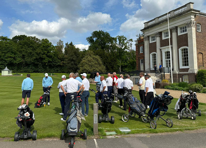 Surrey Seniors win 6-4 against Kent in their first SEG League Match