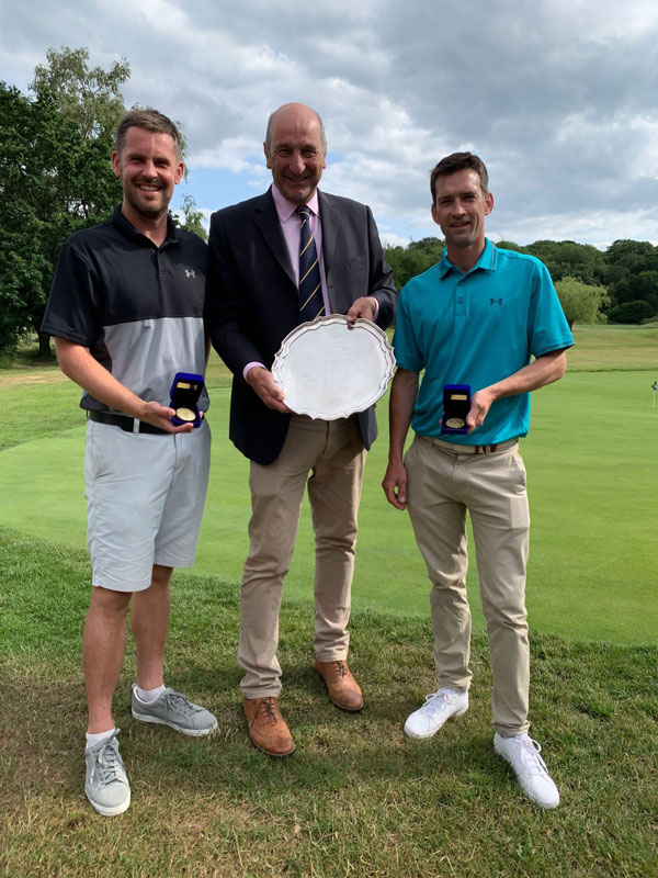 Terry Nicholls and Steven Coyne win the Foursomes Championship